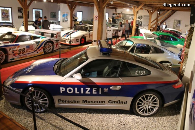 Livraison d’une nouvelle Porsche 911 Carrera à la Police autrichienne ...