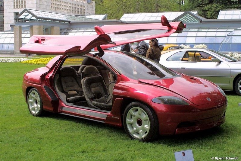 Porsche Karisma Bertone de 1994 – Un concept-car familial basé sur une ...