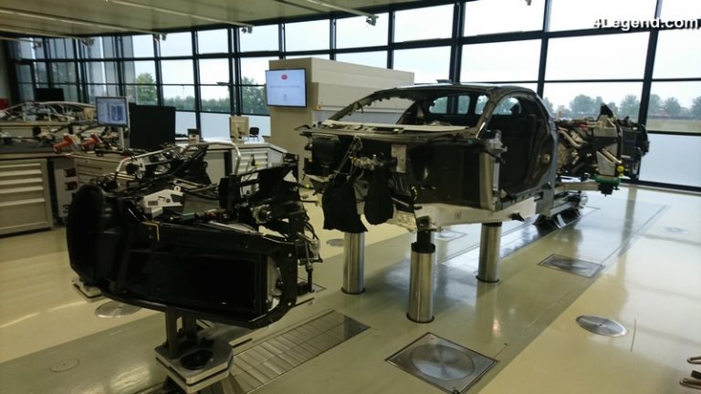 Visite de l'Atelier Bugatti à Molsheim - Comment sont fabriquées une ...