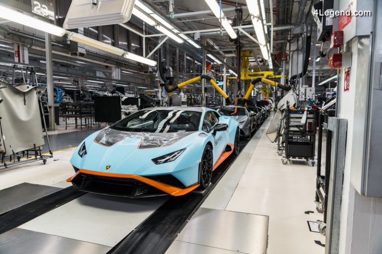 Lamborghini fête les 60 ans de son usine à Sant’Agata Bolognese ...