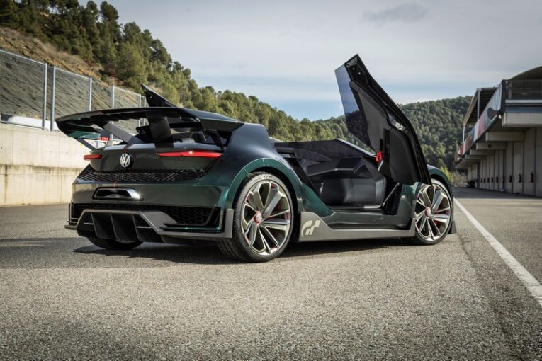 Volkswagen Golf GTI Roadster « Vision Gran Turismo » de 2014 – Conçue ...